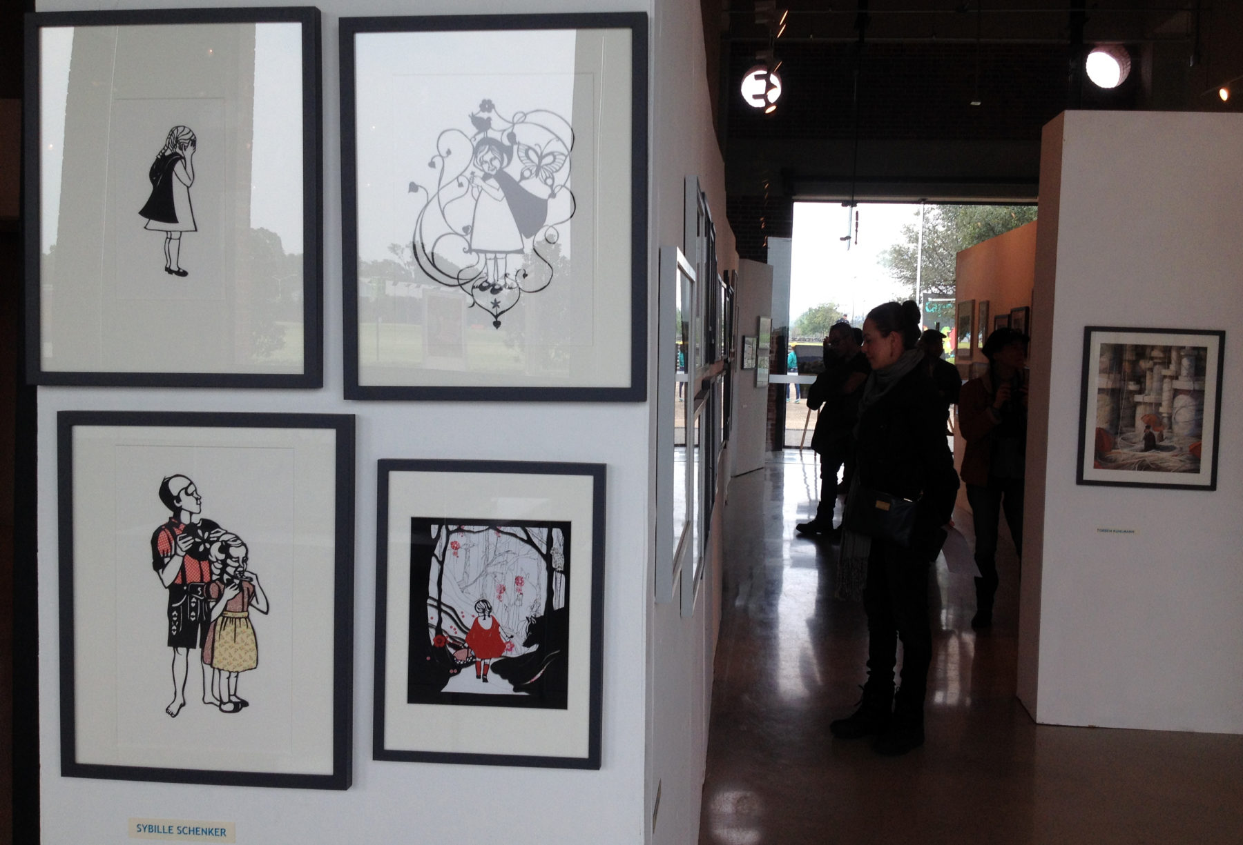 “Los libros son una parte sustancial de la reconstrucción del país ...