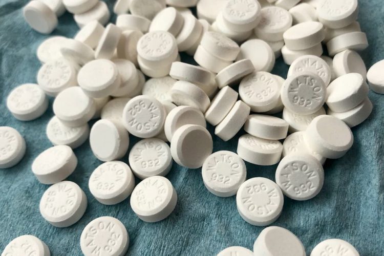 ZETA – Cae con 2 mil pastillas de oxicodona