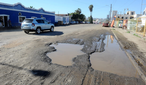 ZETA – 80% de calles en Ensenada con baches