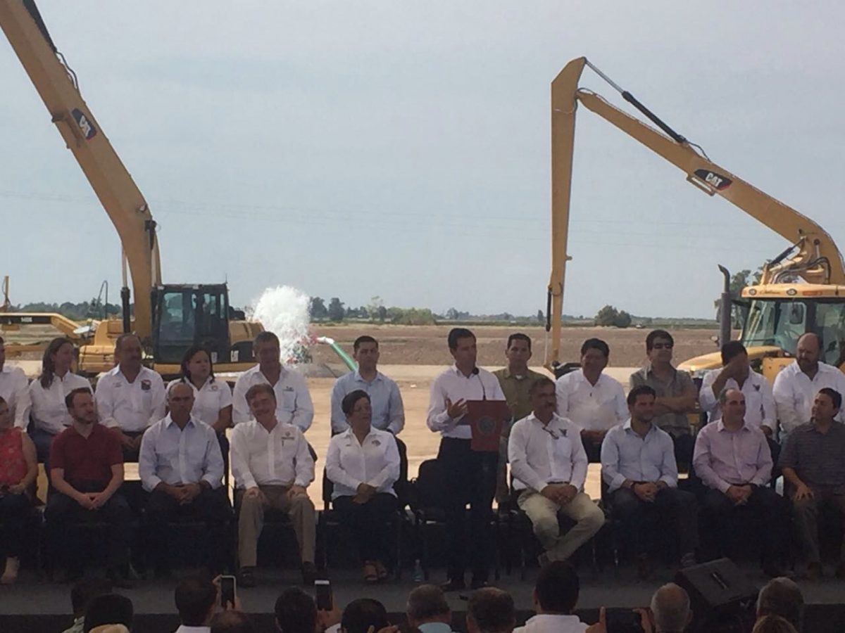 Inaugura EPN canal 27 de enero, en Mexicali - Semanario ZETA