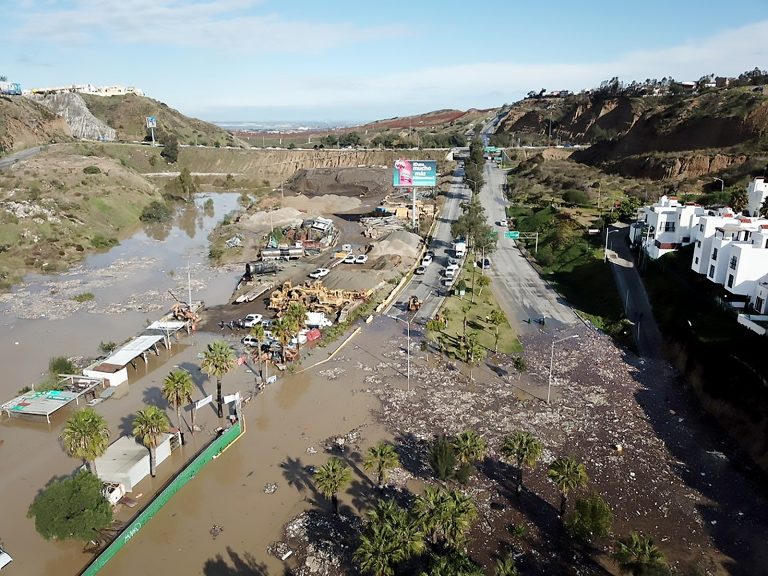 Derrumbes e inundaciones en Tijuana - Semanario ZETA