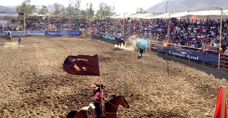 Subsiste tradición vaquera - Semanario ZETA