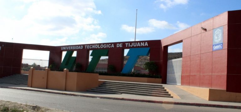 Impartirán educación universitaria bilingüe en UTT - Semanario ZETA