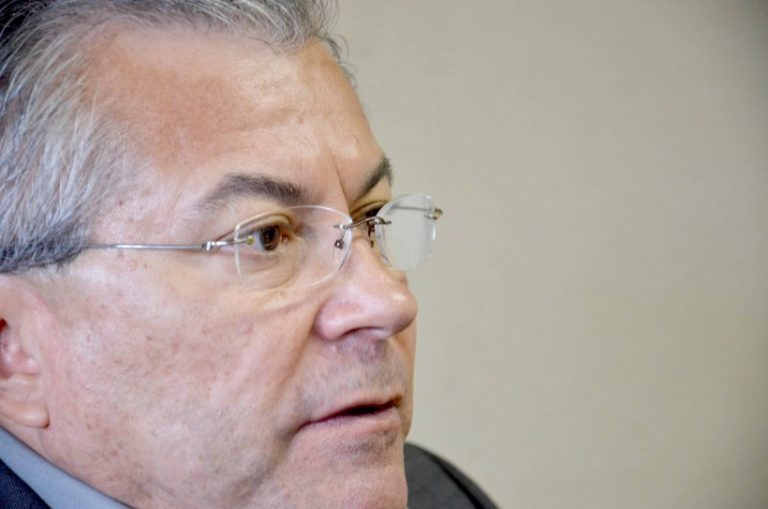 Jaime Díaz: Reprobado con 5.7 - Semanario ZETA