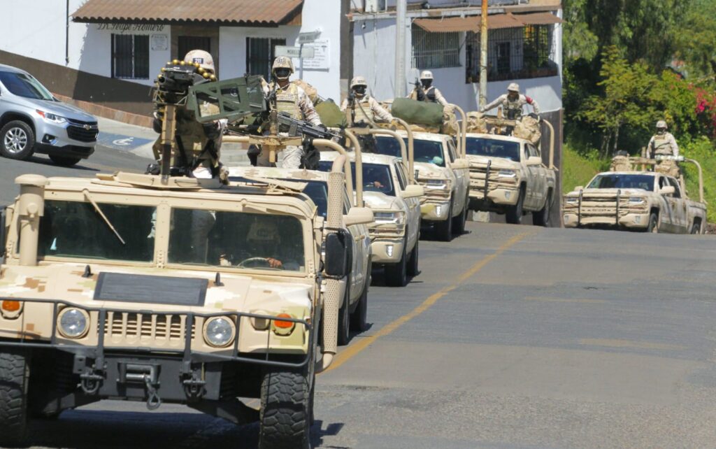 Arriban otros 400 elementos del Ejército a Tijuana, suman mil en una ...