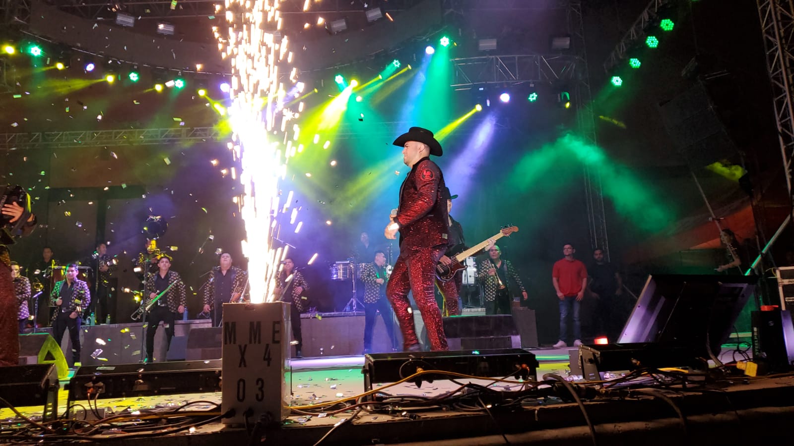 Brindan Grupo Recluta y Marca Registrada noche memorable - Semanario ZETA