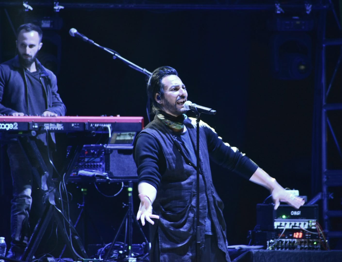 Con “Día Cero” rockea Beto Cuevas en Tijuana - Semanario ZETA