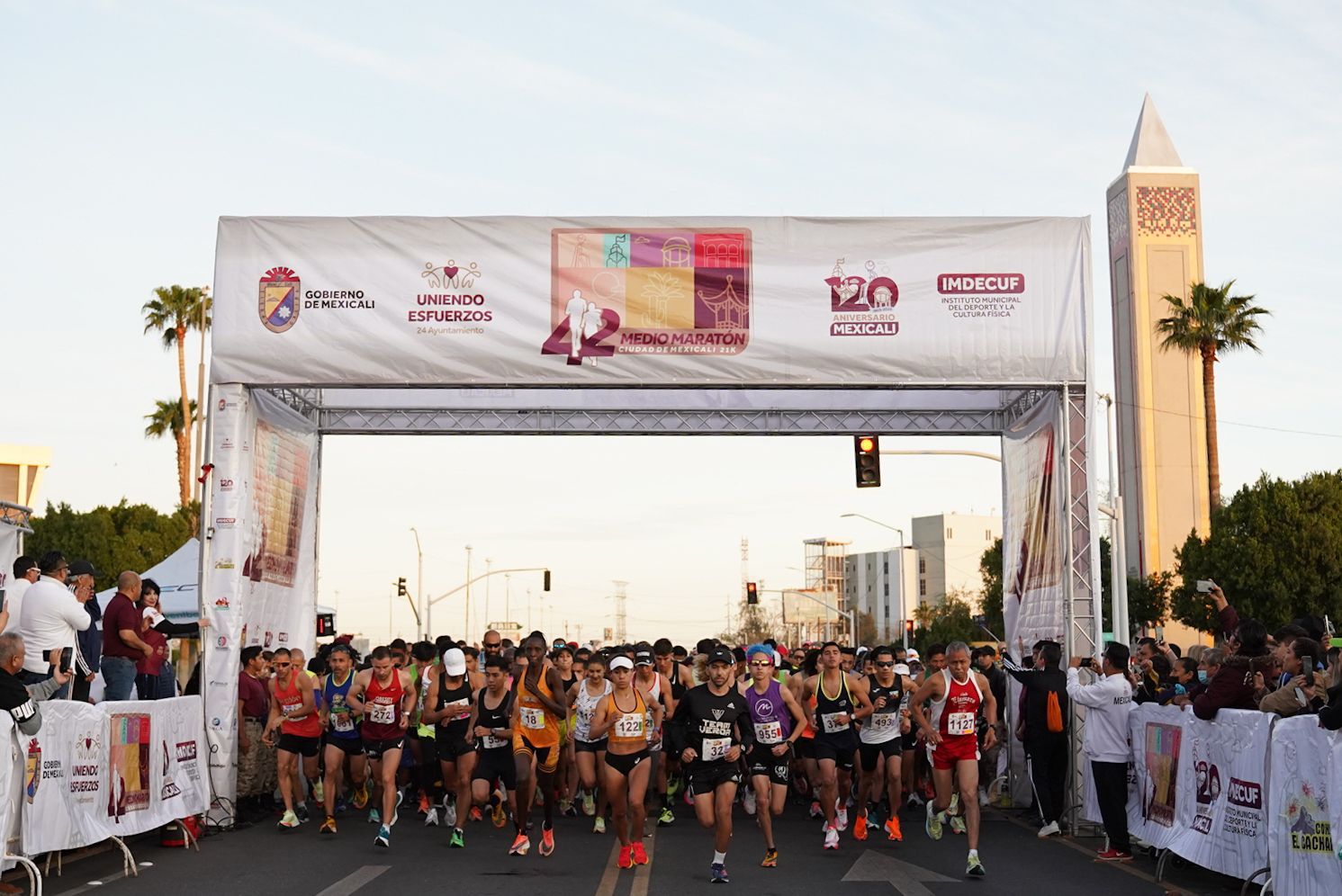 Celebran Medio Maratón de Mexicali - Semanario ZETA