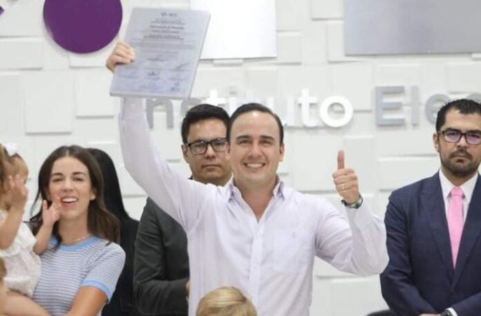 Manolo Jiménez recibe constancia como gobernador electo de Coahuila - Semanario ZETA