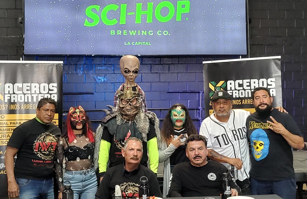 Homenaje a la Familia de Tijuana - Semanario ZETA