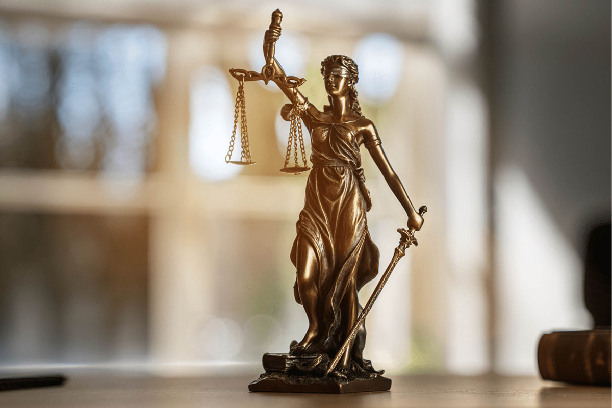 Themis - Semanario ZETA