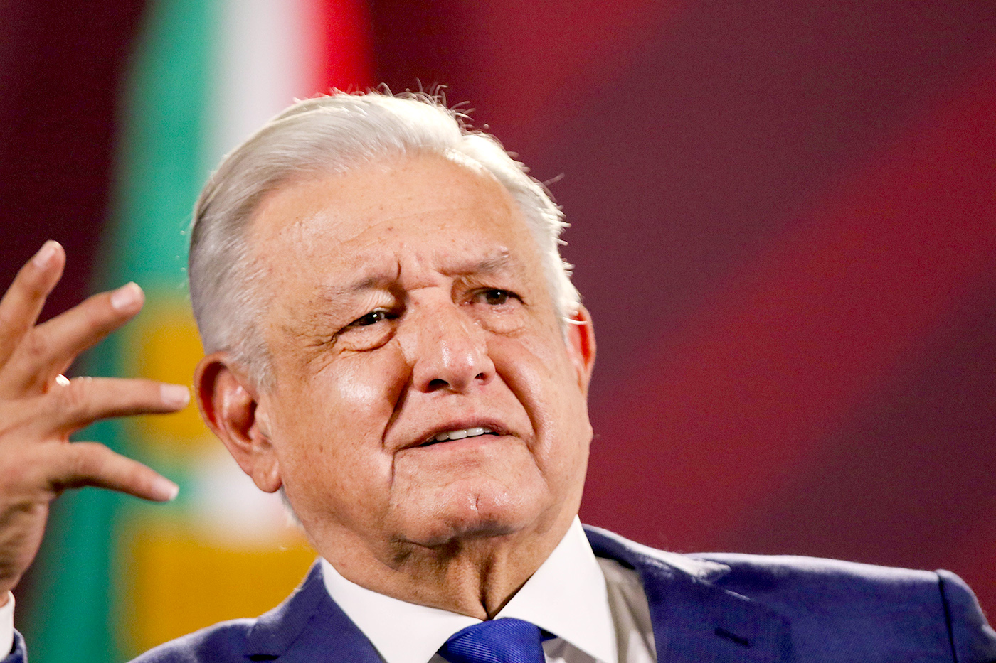 El necesario deslinde presidencial - Semanario ZETA