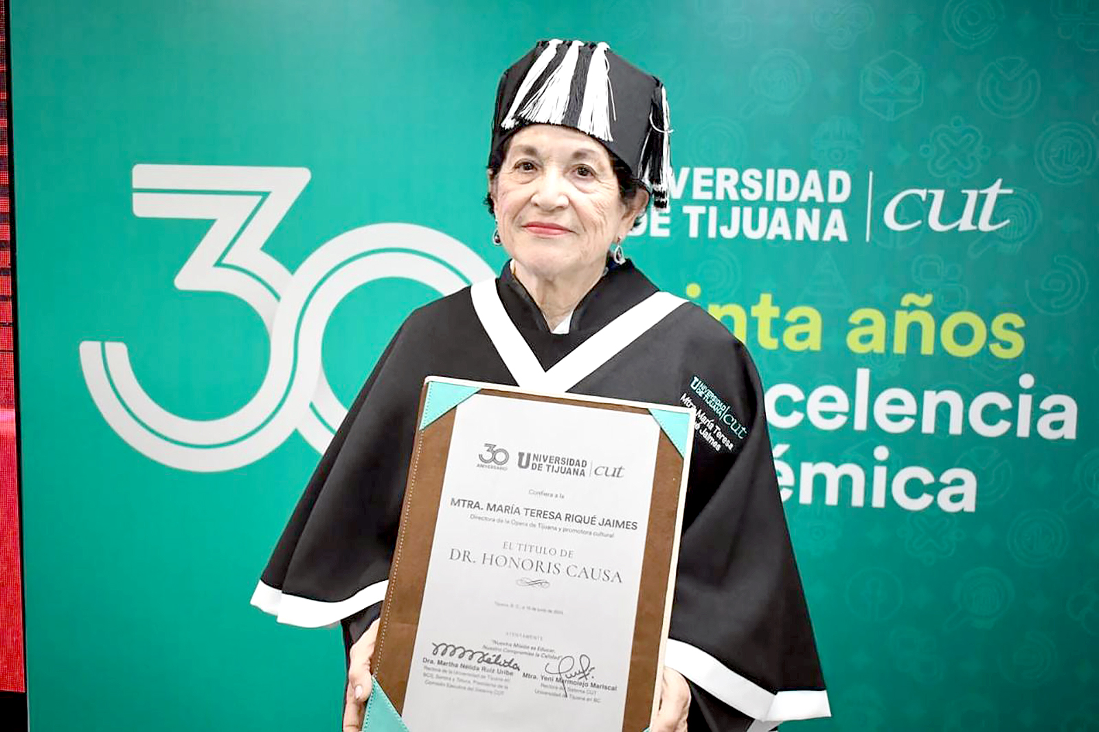 Doctora - Semanario ZETA