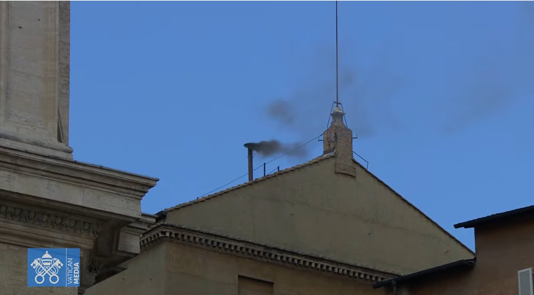 Humo negro en la segunda votación para elegir al nuevo papa - Semanario ...