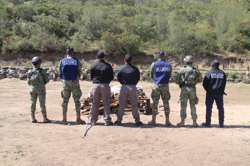 Autoridades federales incineraron cocaína en Ensenada - Semanario ZETA