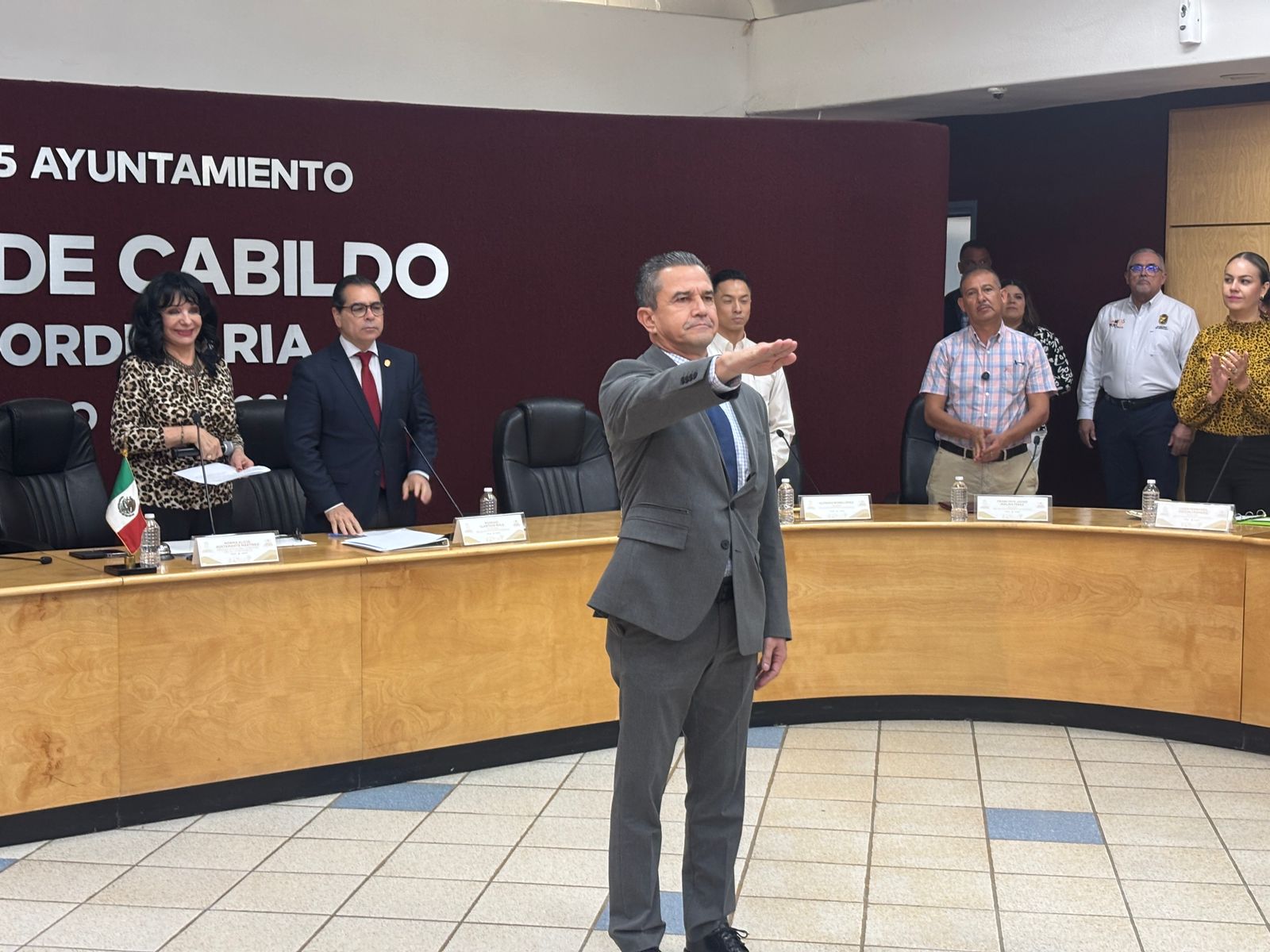 “Mi confianza total y absoluta siempre ha sido para el licenciado Luis ...