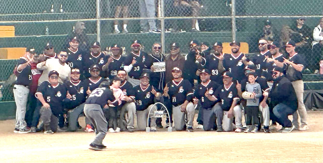Softbol de primer nivel en Tijuana - Semanario ZETA